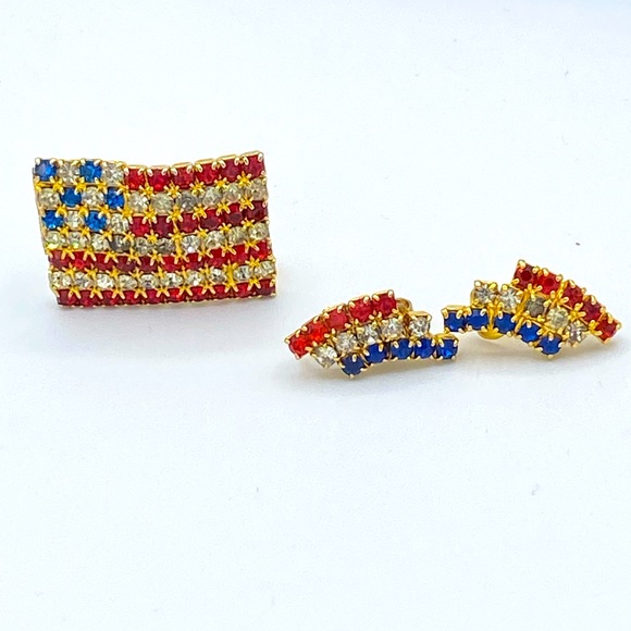 Vintage America | Jewelry | Vintage American Flag Rhinestone Brooch And ...